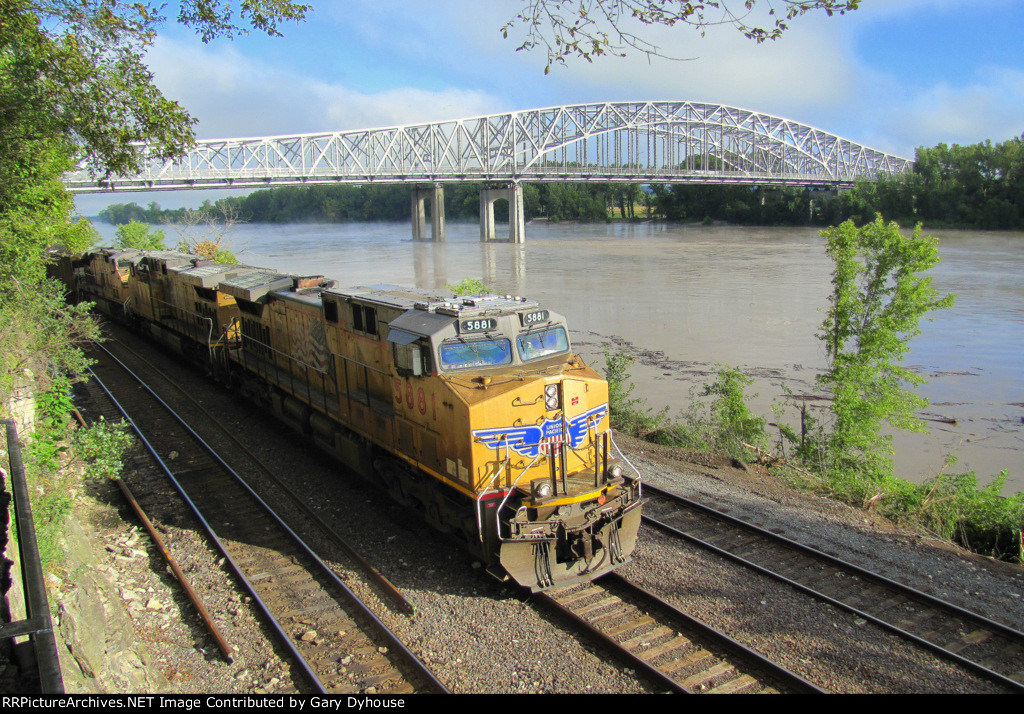 Picture Categories: Scenic,Action